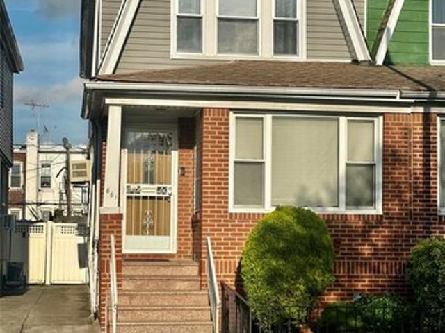 661 E 43rd St, Brooklyn, NY 11203