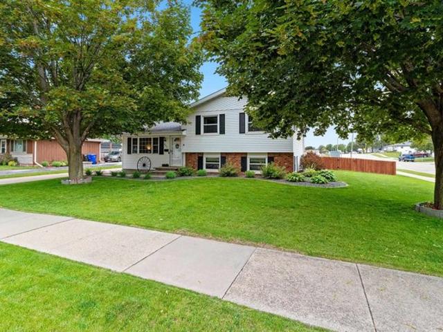 661 Fern St, Kaukauna, WI 54130
