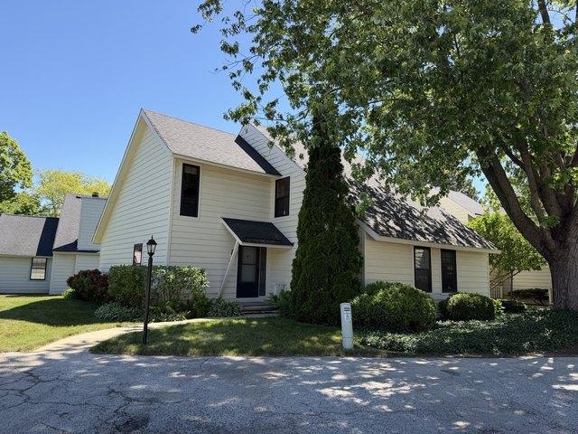 661 Mitchell Ct Unit 661, Gurnee, IL 60031