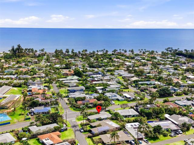 661 N Kainalu Dr, Kailua, HI 96734 | MLS #202601 | Compass