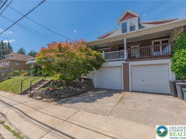 661 North St, Emmaus, PA 18049