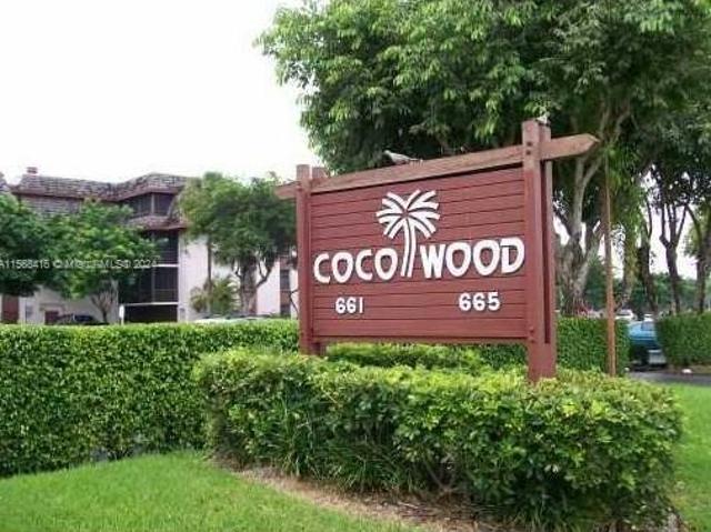 661 NE 195th St #402, Miami, FL 33179