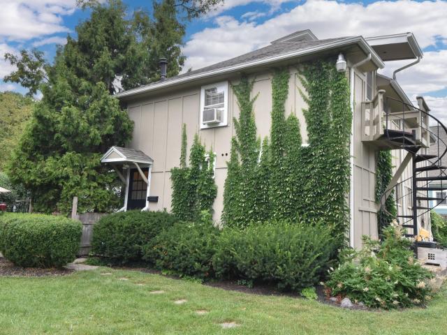 661 S Lake Shore Dr, Lake Geneva, US, WI