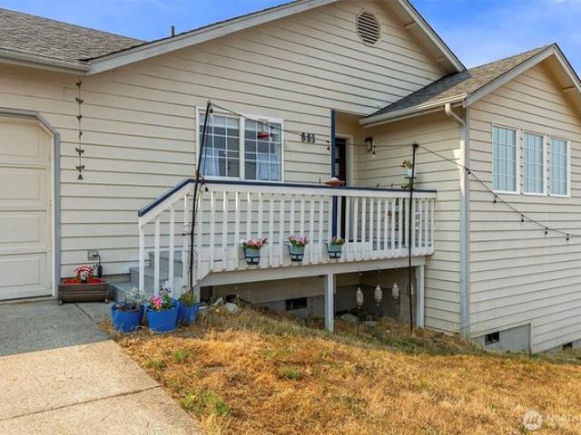 661 S Still Rd, Sequim, WA 98382