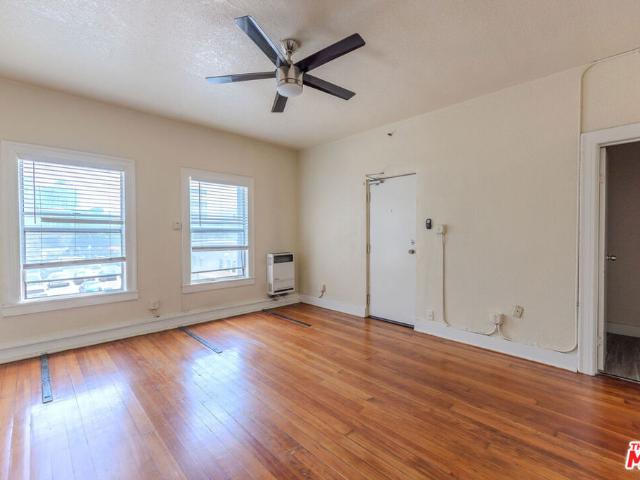 661 Shatto Place 301