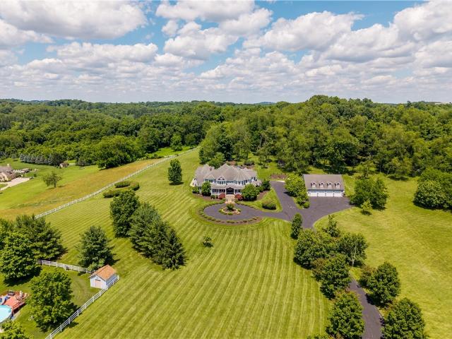 661 Waterdam Rd