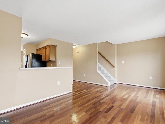 661 Tammy Terrace SE
