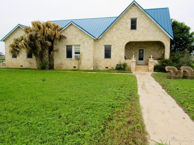 6624 Oil Field Dr, San Angelo, TX 76901