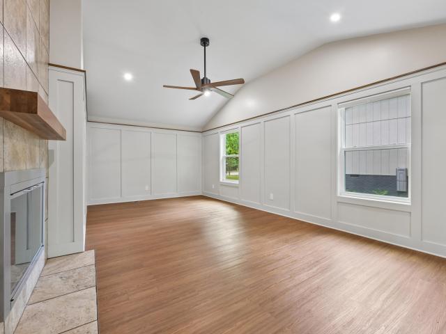 6625 Suburban Drive