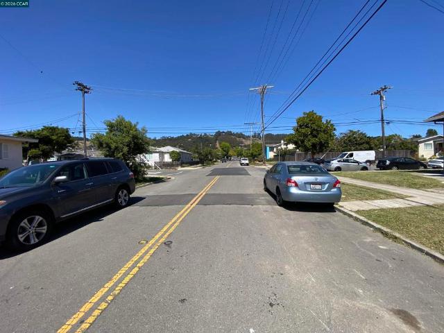 6626 Manila Ave