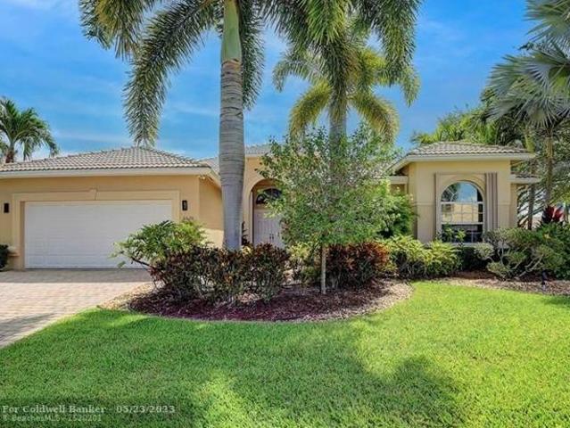 6626 Milani St, Lake Worth, FL 33467