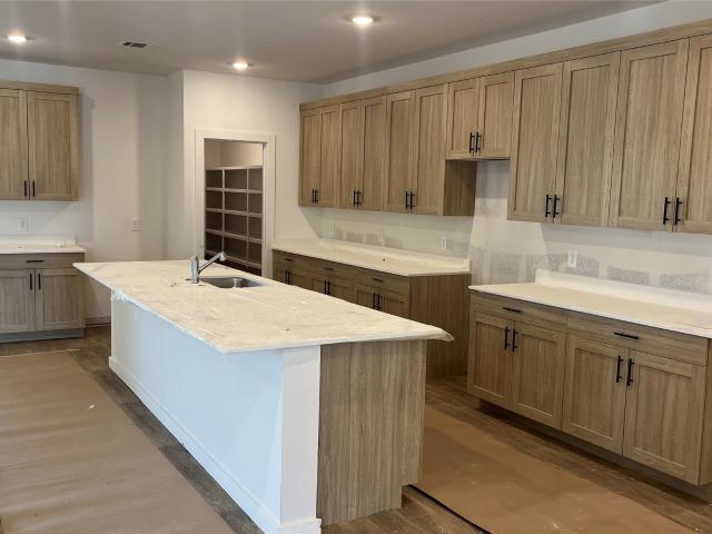 6626 Kingfisher Lane