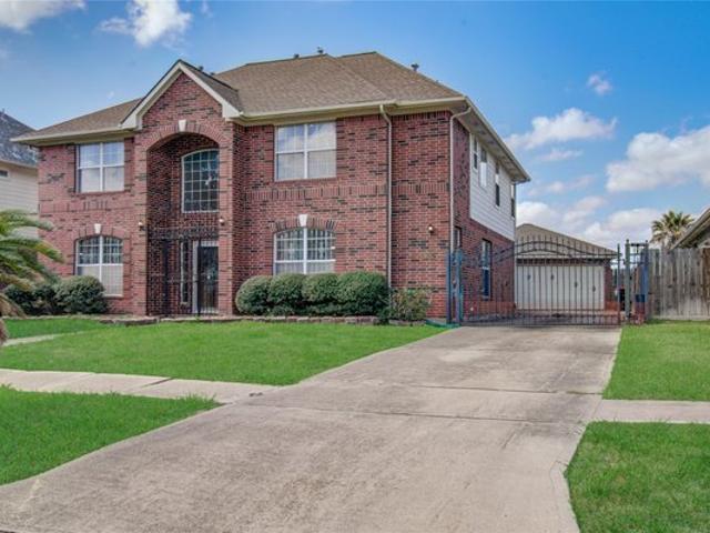 6626 Sunrise Valley Ln, Houston, TX 77083