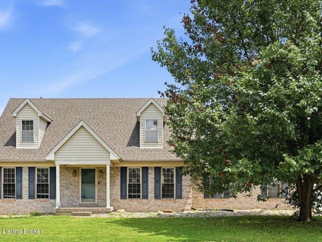 6627 Sun Ray Dr, Louisville, KY 40272