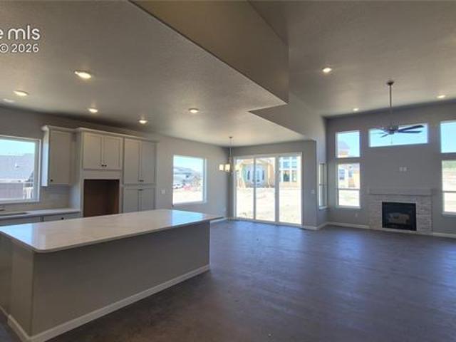 6628 Miro Lane