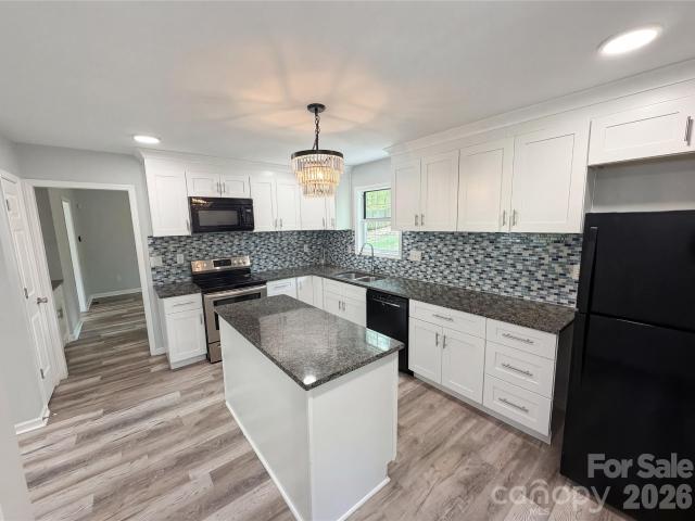 6628 Cool Water Ct, Charlotte, NC 28215 | MLS #4367 | Compass