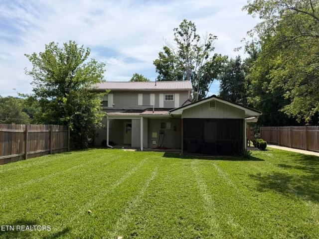 6628 Greer Rd