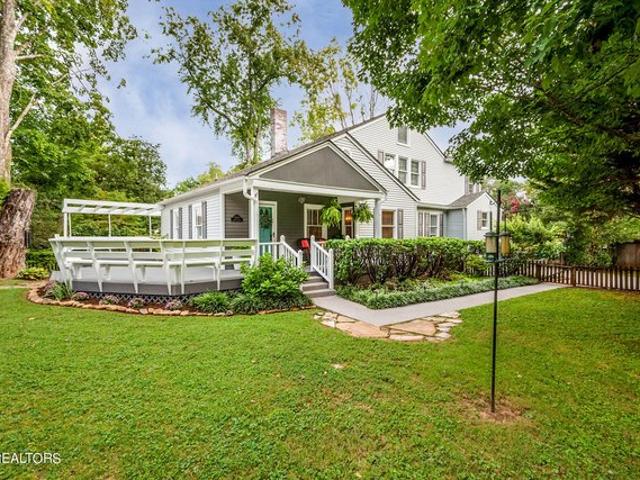 6629 Cherry Dr, Knoxville, TN 37919