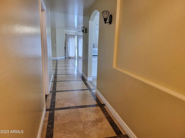 6629 S 18th Dr, Phoenix, AZ 85041 | MLS #7022 | Compass