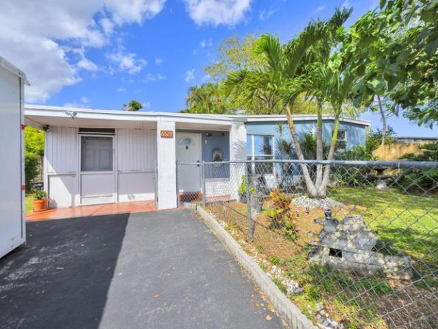 6629 Sheridan St, Hollywood, FL 33024