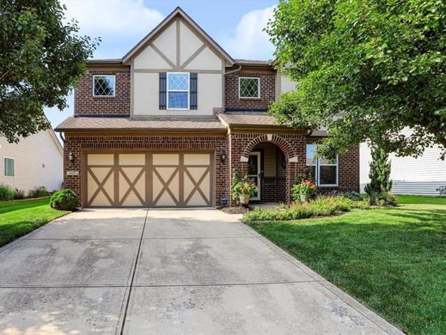6629 W Deer Hill Dr, McCordsville, IN 46055