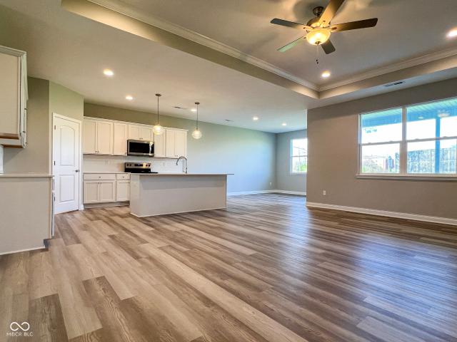 6629 12 Oaks Dr, Anderson, IN 46013 | MLS #22093 | Compass