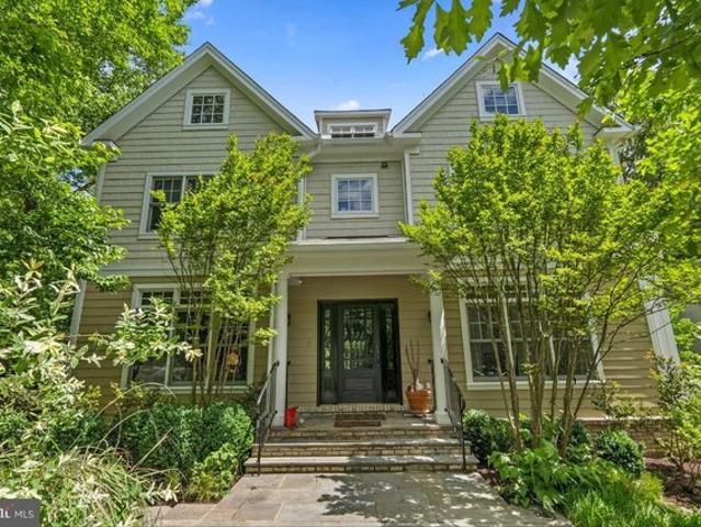 6629 81st St, Cabin John, MD 20818