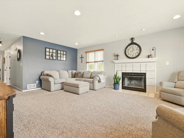 6620 High Hill Cir