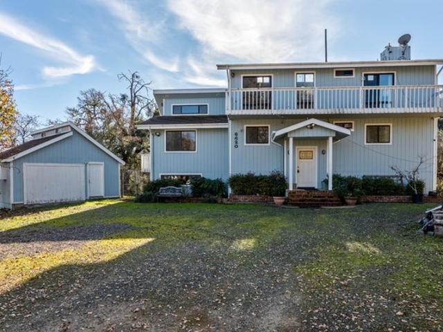 6620 Robinson Creek Rd, Ukiah, CA 95482