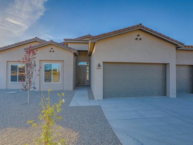 6621 Icarian Rd NE, Rio Rancho, NM 87144