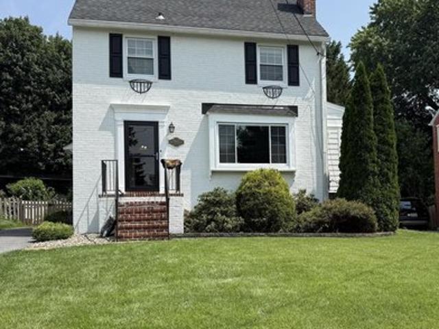 6621 Loch Hill Rd, Baltimore, MD 21239