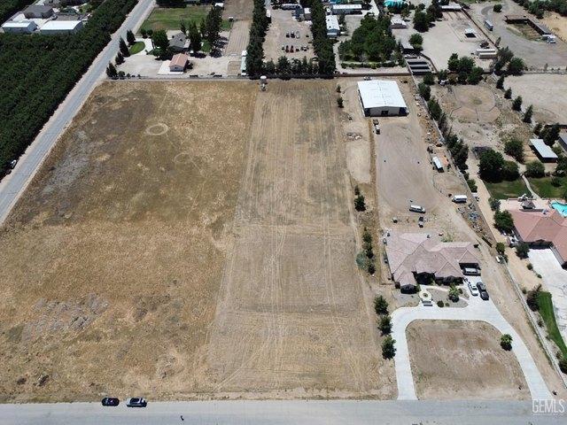 6621 Ryan Park Ct, Bakersfield, CA 93313