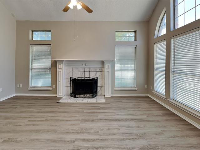 6621 Sunny Hill Drive