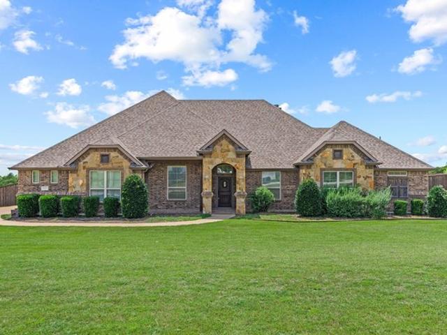 6621 Singleton Rd, Midlothian, TX 76065