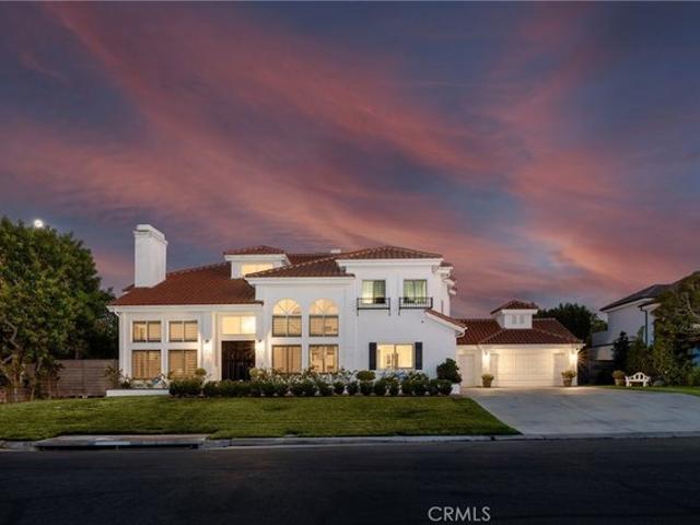 6622 Horseshoe Ln, Huntington Beach, CA 92648