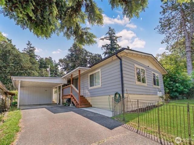6622 th St SW Trlr 10, Lakewood, WA 98439
