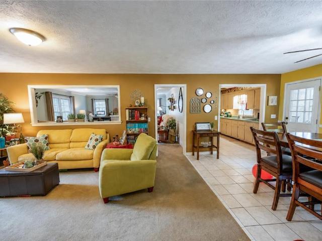 6623 N Seminole Drive