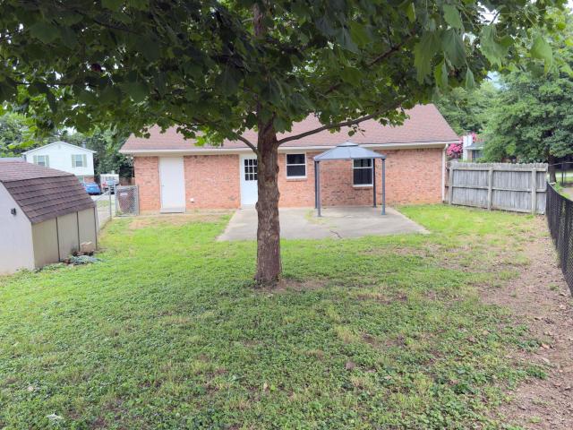 6623 Holly Lake Dr