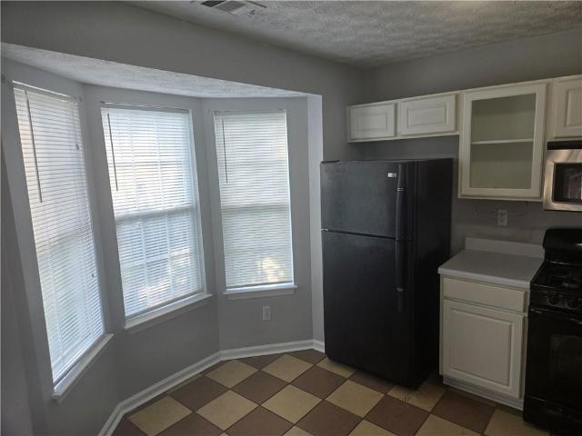 6623 Ivy Log Drive