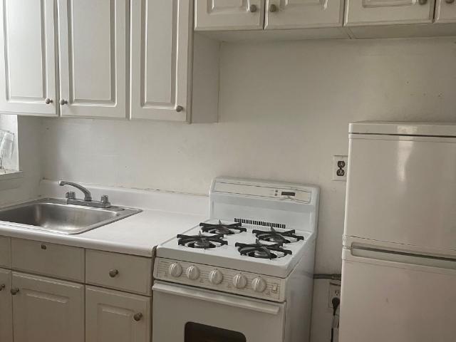 662 4th Avenue, Brooklyn, NY