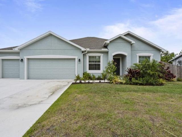662 Durant St, Sebastian, FL 32958