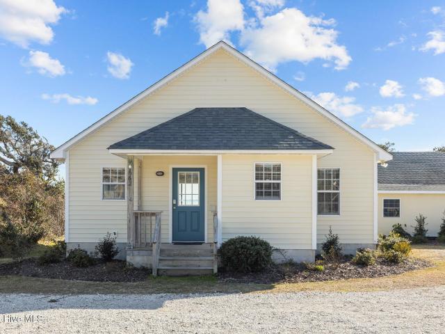 662 Island Road