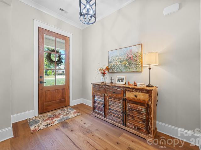 662 Sandbar Point