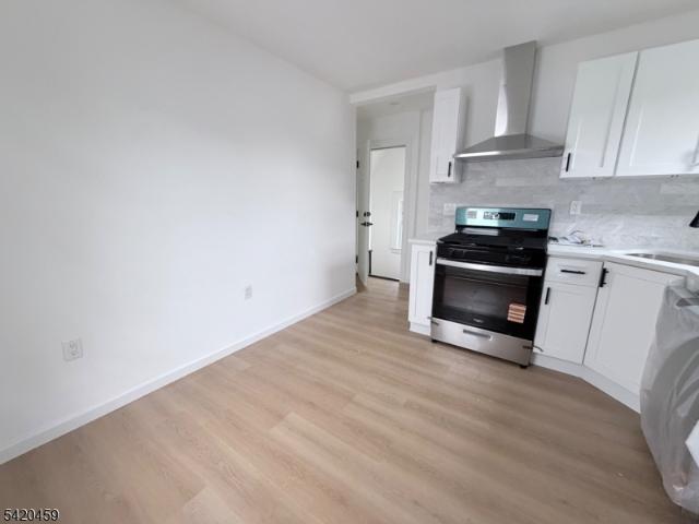 662 Selfmaster Pkwy