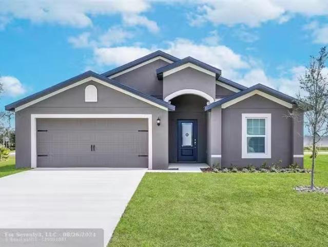 662 SW MCCOY AVE, PORT ST LUCIE, FL 34953 Single Family Reside.