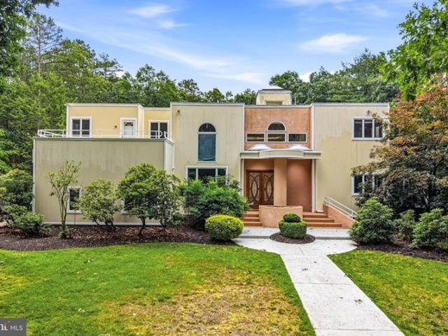 662 Tabernacle Rd, Medford, NJ 08055