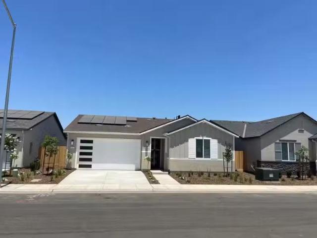 6634 E Pine Ave, Fresno, CA 93727 See Est. Value, Schools &.