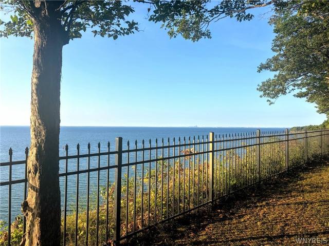 6634 Lake Shore Road