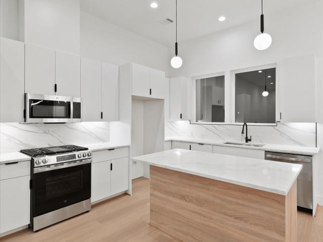 6635 Katarani Drive