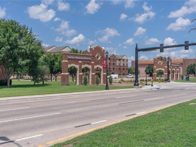 6636 NW 39th Expressway # 110